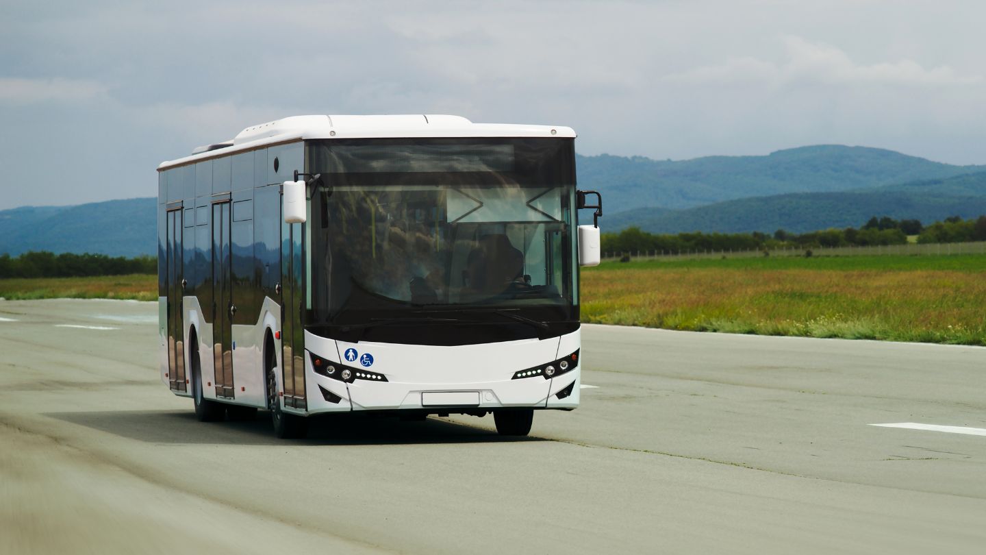 Shuttle: saiba como funciona e as vantagens deste o serviço | Blog